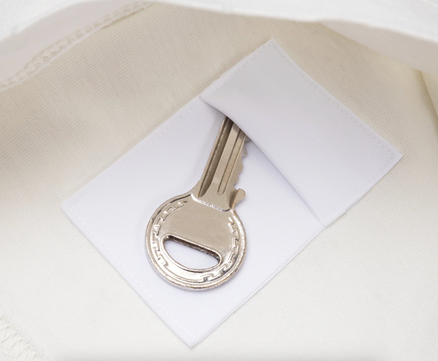 11006-OW-WA Satisfy MothTech T-Shirt Off-White – downbeat RUNNING